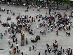 Gray Man Theory: The Art Of Blending Into The Crowd